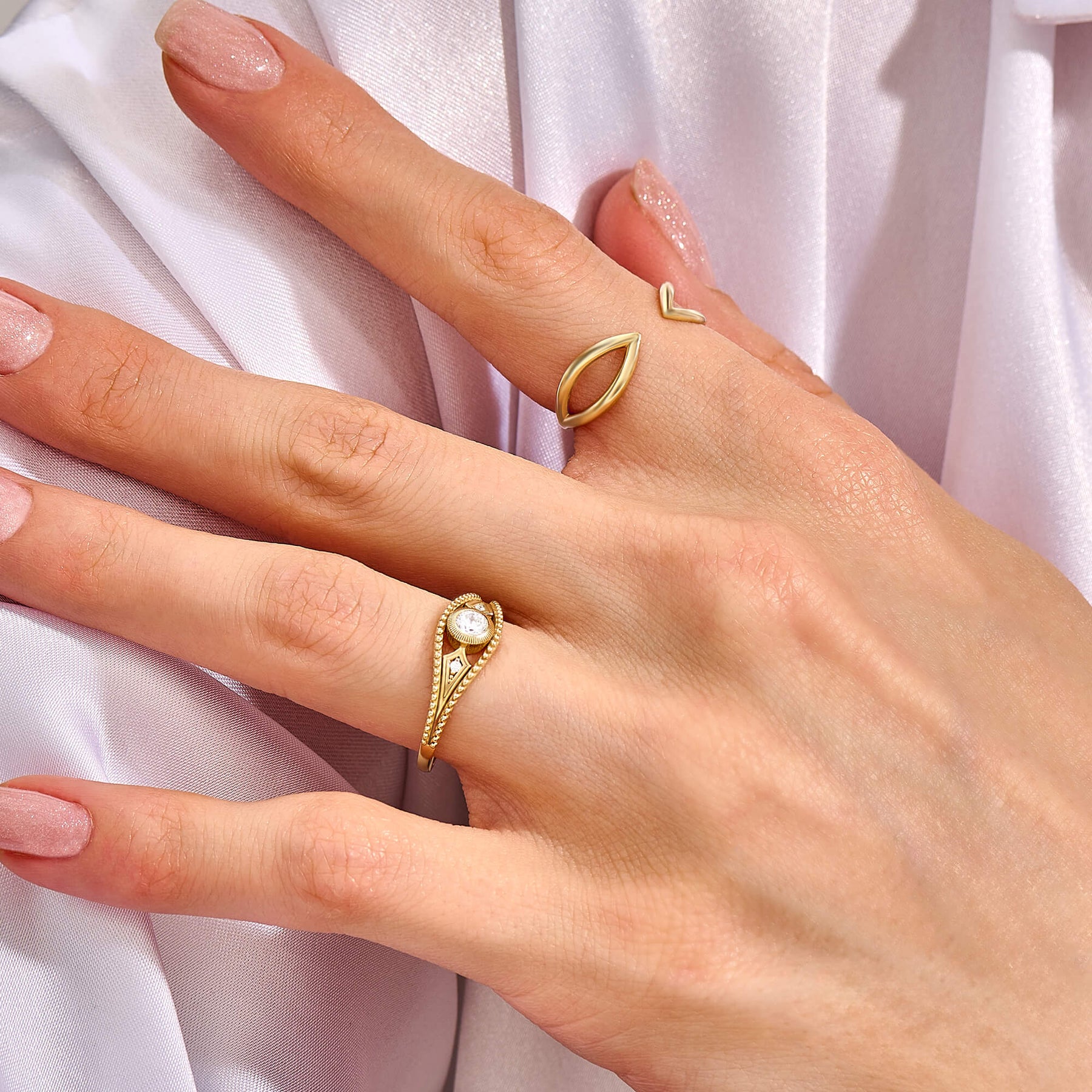 Women's Solid Gold Antique Bezel Signet Ring