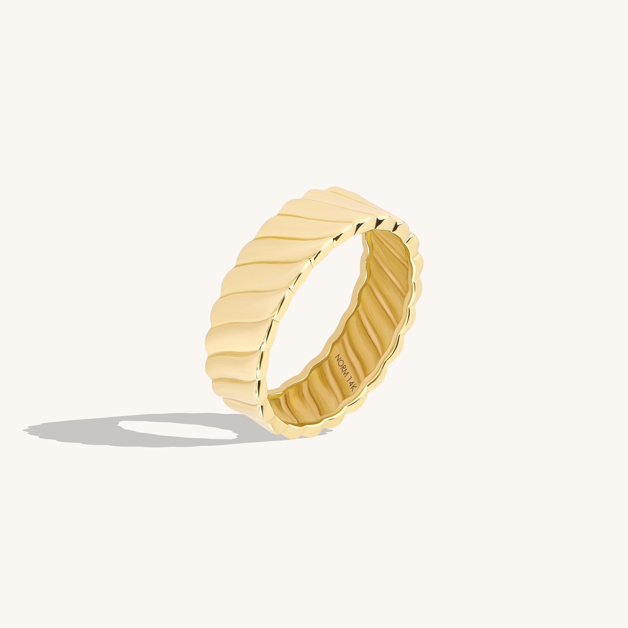 Women’s 5.80mm Twill Twist Band Ring in Solid Gold – NORM JEWELS