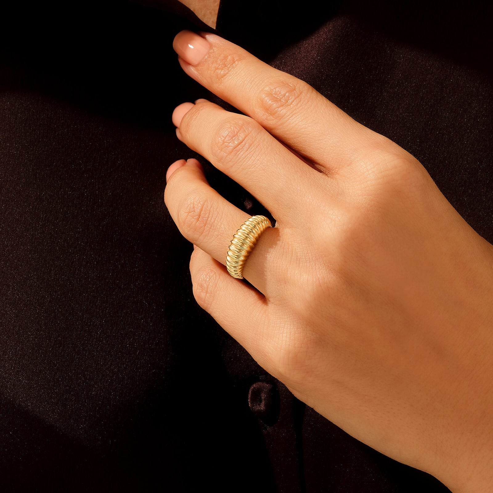 Women's London Dome Statement Ring in Real Yellow Gold