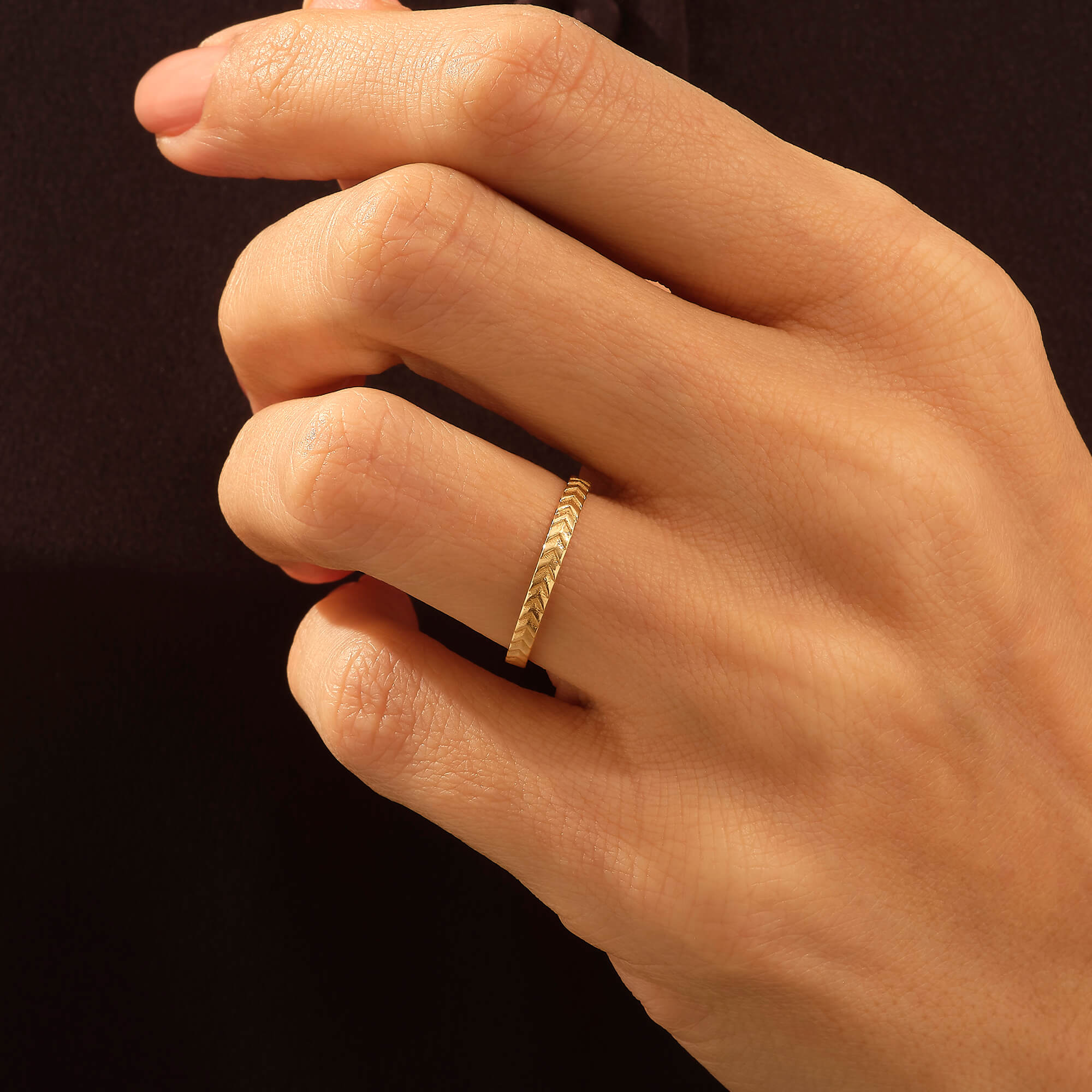Women's Real Yellow Gold Arrow Pattern Band Ring – NORM JEWELS